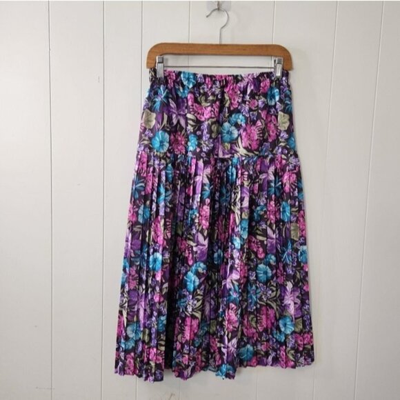 Vintage | Skirts | Vintage Midi Skirt 9s Purple Floral Long Flowy 990s ...